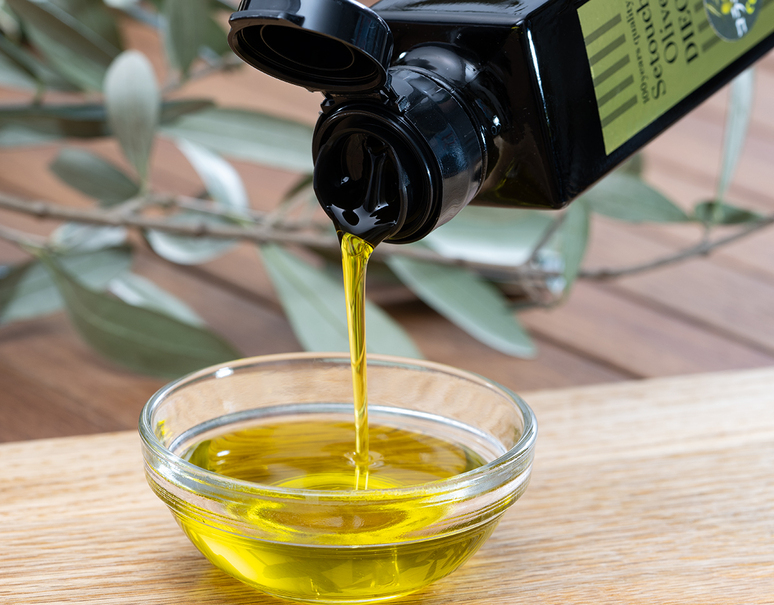 初摘み・粗ろ過 『EXVオリーブオイル(コラティーナ)』 2023年度 香川県産 150ml 瀬戸内オリーブ園 ※常温｜お取り寄せグルメ通販｜うまいもんドットコム